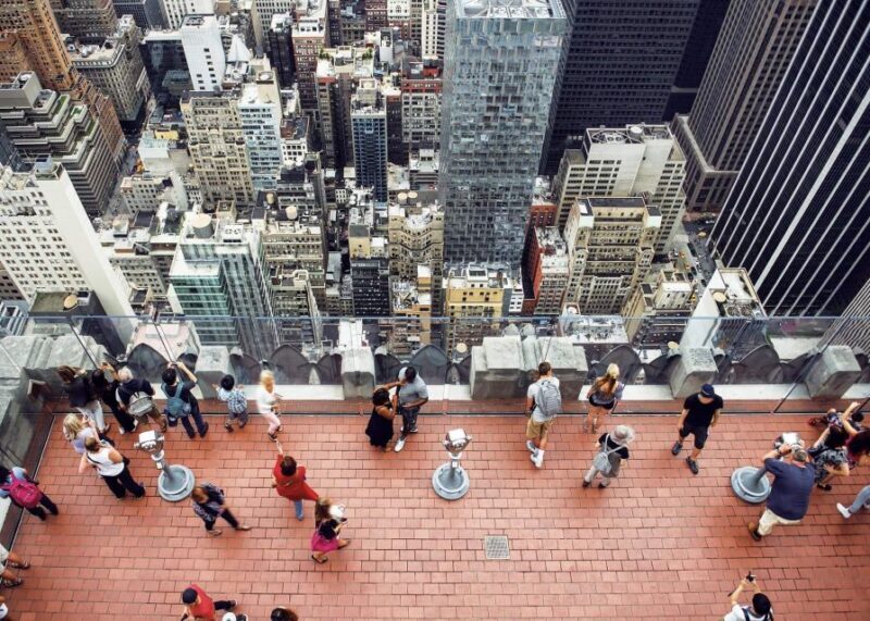 New York City: Sightseeing Walking Tour with Food Tastings - Who Will Love This Tour?