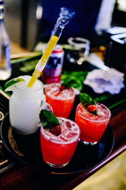 New York City: Sip 'N Groove Evening Cruise with Live DJ - Who is This Cruise Best For?