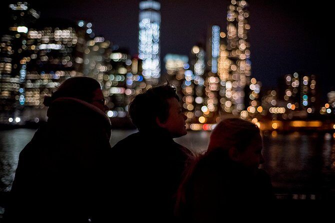 New York City Skyline Lights Sail - Analyzing the Value for Travelers
