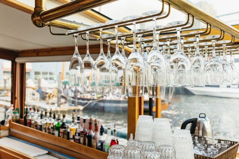 New York City: Sunset Yacht Cruise - A Practical Look: What to Expect and Tips