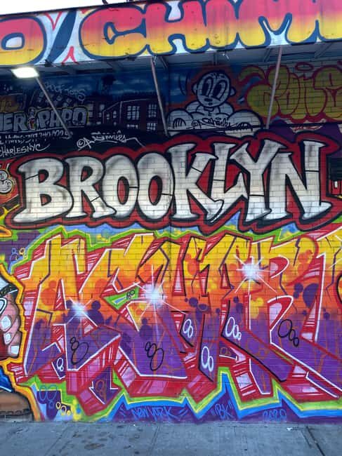 New York City: The Ultimate Brooklyn Speed Thrifting Tour - Is It Worth the Price?