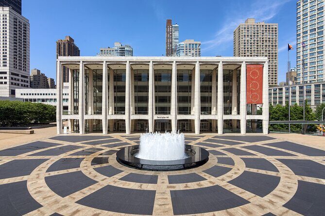New York City with Metropolitan Museum Half Day Walking Tour - Discovering New York’s Cultural Landmarks in a Compact Tour