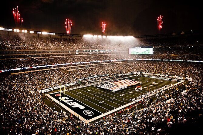 New York Jets Football Game at Metlife Stadium - Authenticity and Atmosphere