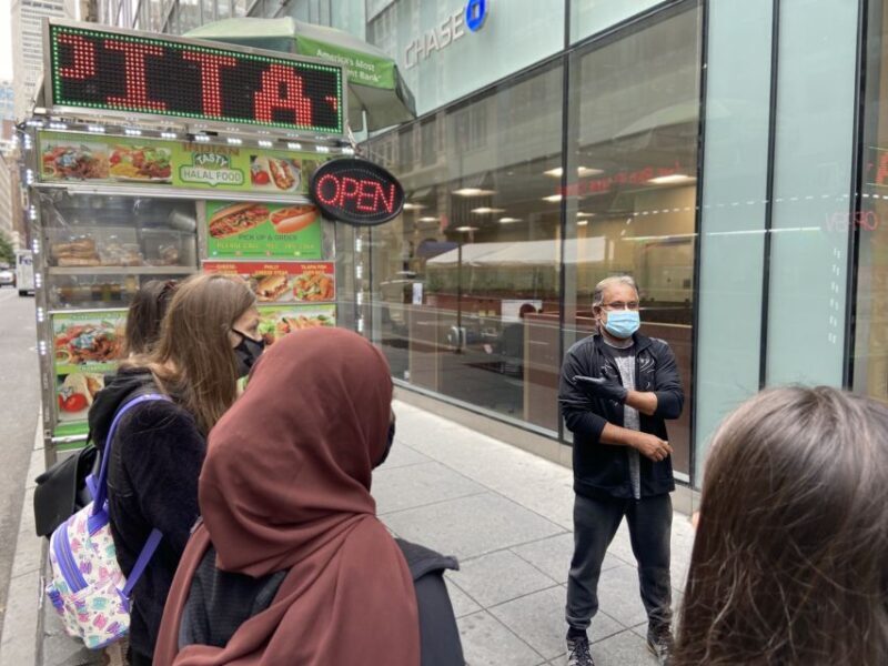 New York: Midtown Manhattan Street Food Walking Tour - A Closer Look at the Midtown Manhattan Street Food Walking Tour
