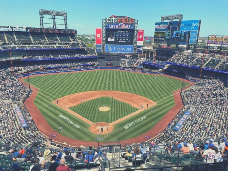 New York: New York Mets Baseball Game Ticket at Citi Field - Diving Into the Citi Field Experience