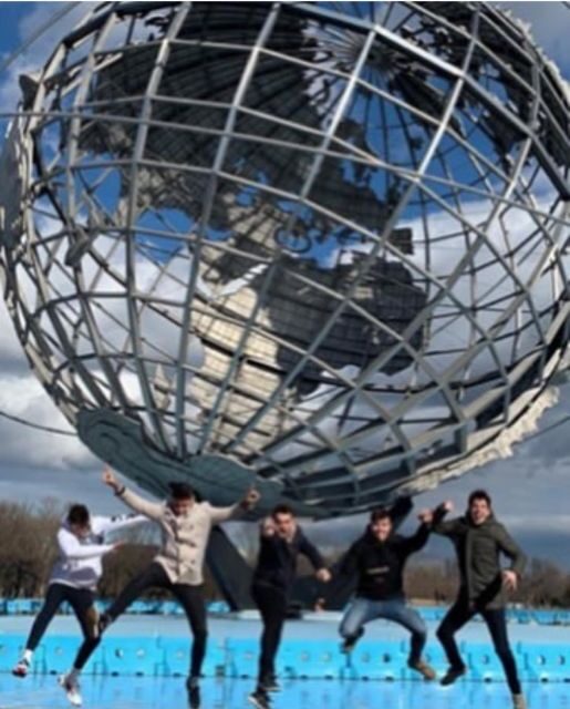 NEW YORK ON SUNDAY (CONTRASTS + GOSPEL) - FAQ
