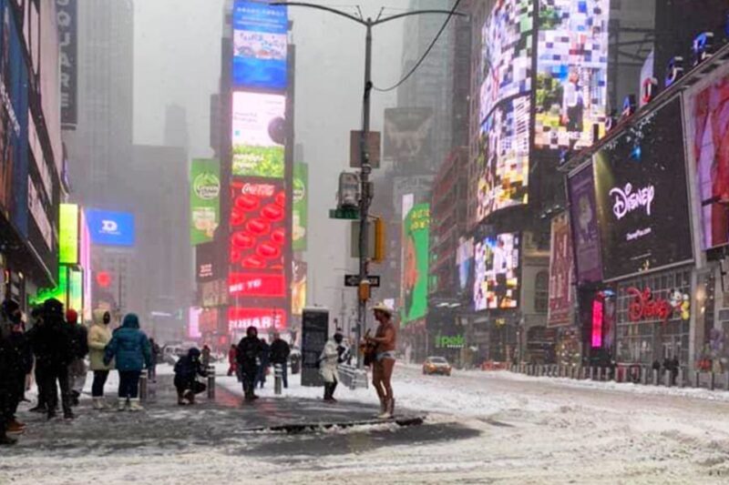 New York: Sex and the City Private Limousine Tour - Authentic Experiences and Authentic Sights