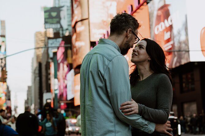 New York: Times Square Professional Photoshoot - Who Should Consider This Experience?
