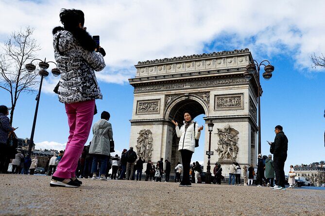 New York to Europe Private Tour Vienna Munich Paris Milan Venezia - Practical FAQs