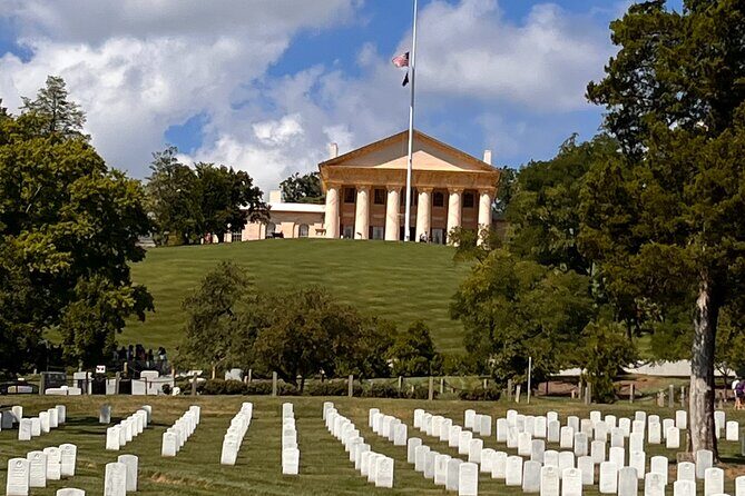 New York to Washington, D.C. Day Tour of Top Landmarks - Capitol Hill and the National Mall