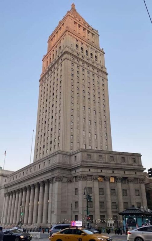 New York: Walk in the Financial District from Wall Street to El Toro - A Walk Through the Financial District’s Historic and Cultural Landmarks