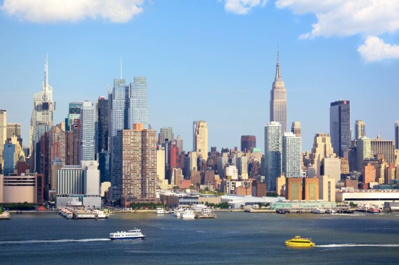 Newark Liberty International Airport: Manhattan Transfers - How This Service Fits into Your Trip