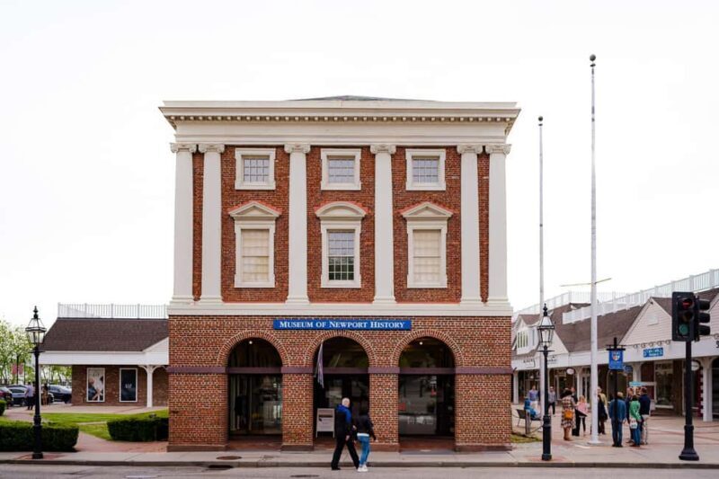 Newport and the American Revolution Guided Tour - Exploring Newport and the American Revolution Guided Tour