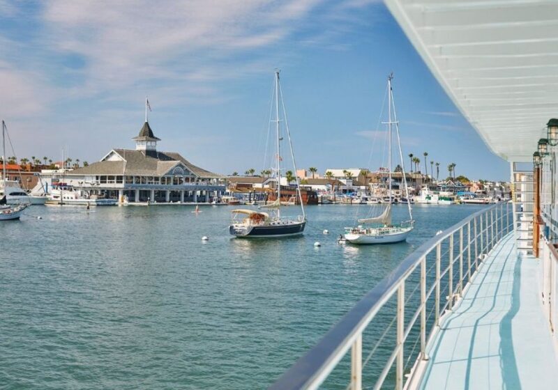 Newport Beach: Christmas Eve Buffet Brunch or Dinner Cruise - FAQ