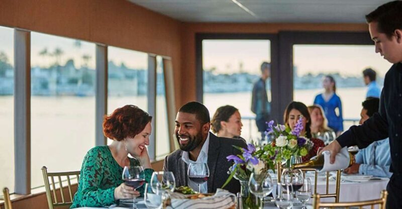 Newport Beach: City Cruises Weekend Dinner Cruise with DJ - Key Points