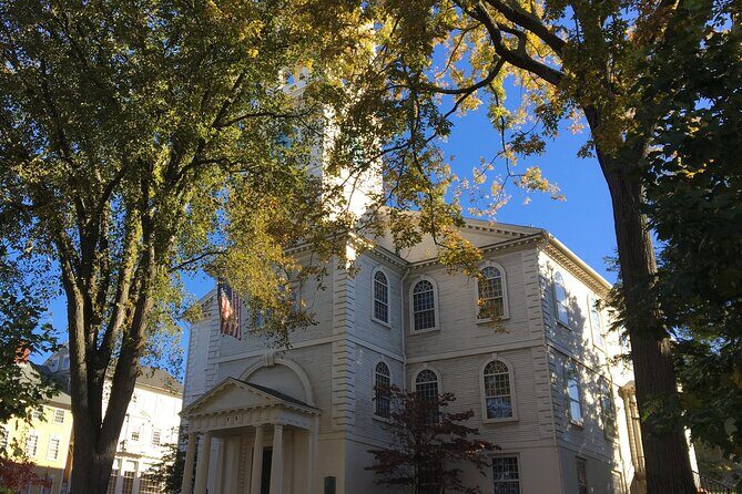 Newport Colonial History: A Self-Guided Tour Off the Beaten Path - The Sum Up