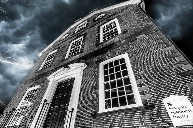 Newport Ghosts: Seaside Hauntings and Hags Tour - Key Points