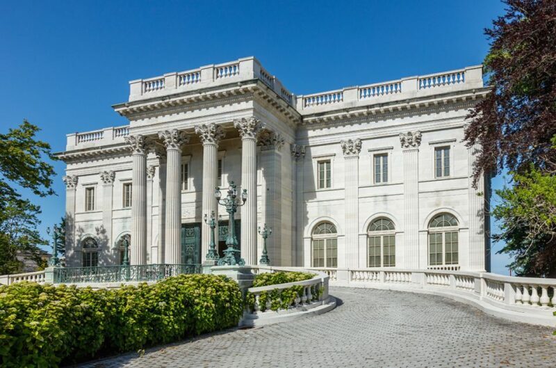 Newport: Newport Mansions Ticket - 1 or 2 Mansions - An Excellent Choice for Independent Explorers