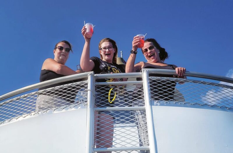 Newport, RI: Evening Cocktail Cruise of Narragansett Bay - An Honest Look at the Experience