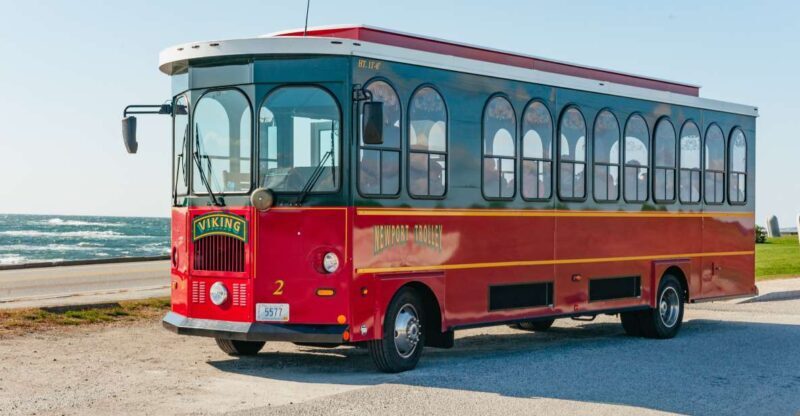 Newport: Scenic Trolley Tour - An In-Depth Look at the Newport Scenic Trolley Tour