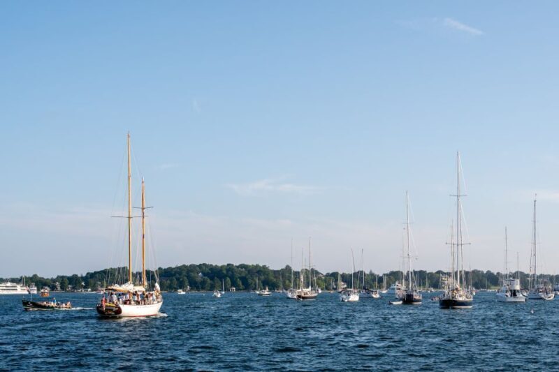 Newport: Schooner Sailing Tour - The Vessel: Schooner Madeleine