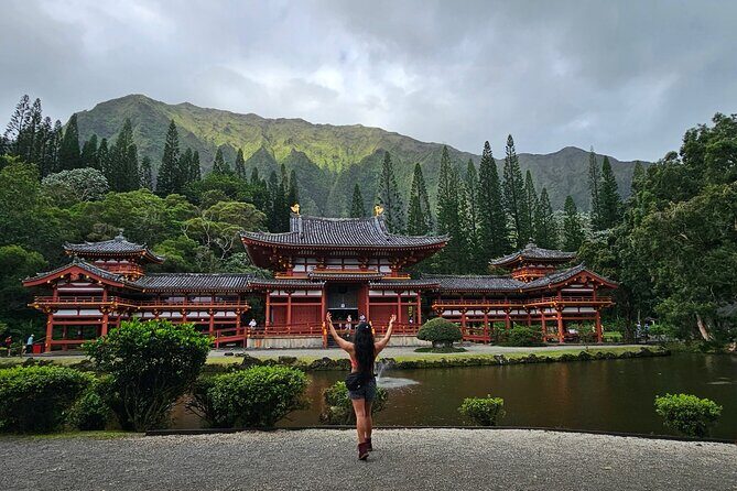 Next Level Oahu Circle Island Tour Snorkel w/Turtles and Byodo-In - Transportation and Comfort