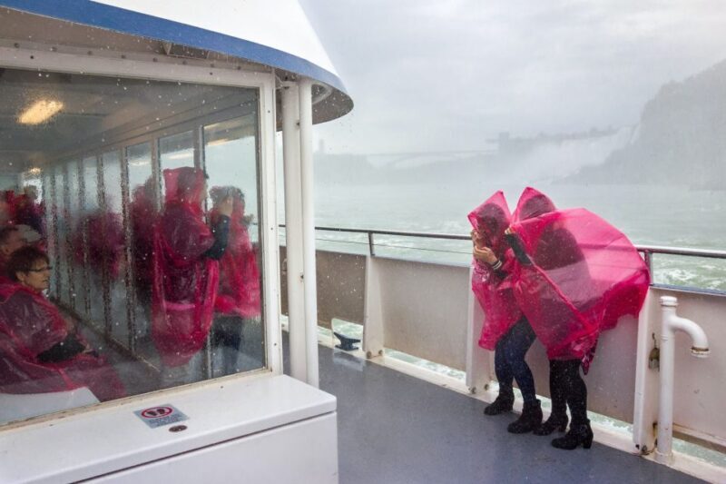 NF USA: Maid of the mist, Cave of the Winds, & Hotel Pickup - Key Points