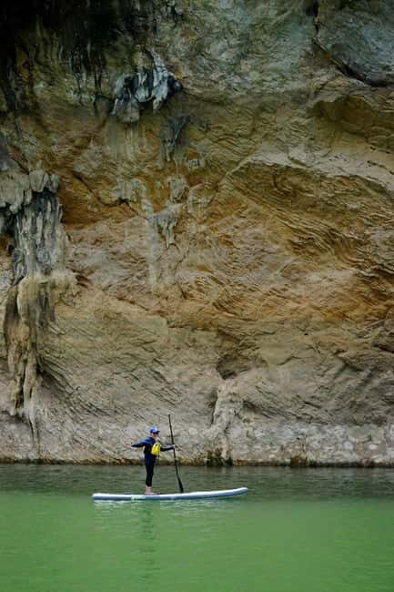 Ngoi Hoa Bay & Dragon Eyed Lake: SUP & Swim Adventure Tour - The Muong-Inspired Lunch
