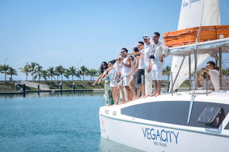 Nha Trang: Catamaran Cruise with Snorkeling and BBQ - Authentic Marine Experiences and Scenic Beauty