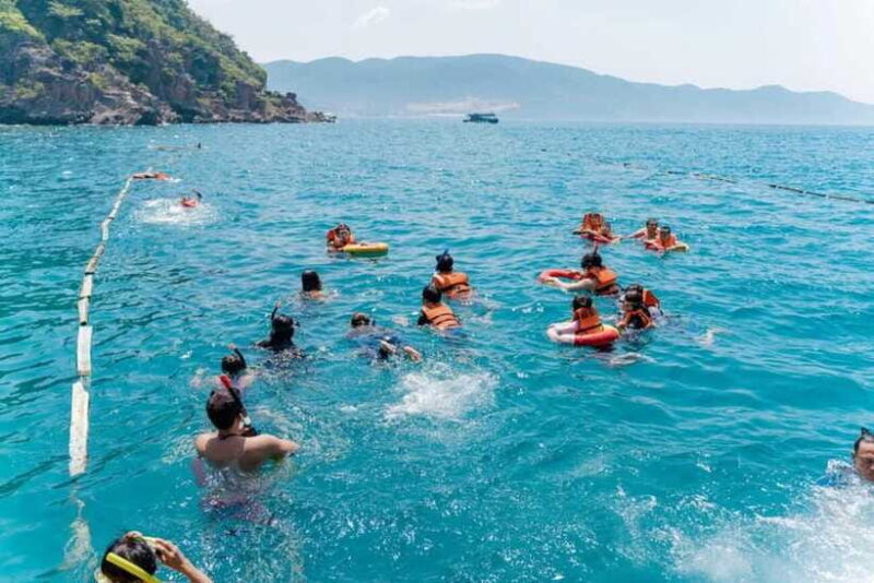 Nha Trang: Deluxe Ocean Tour With Snorkeling, BBQ & Mud Bath - Hon Tam Island: Pure Relaxation