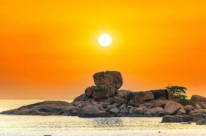 Nha Trang Half Day Tour: Best Highlights & Secret Spots - Lunch and Final Drop-off