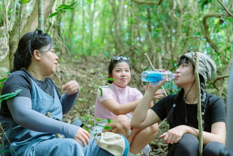 Nha Trang: Hon En Peak Hike & Paragliding Experience - Key Points