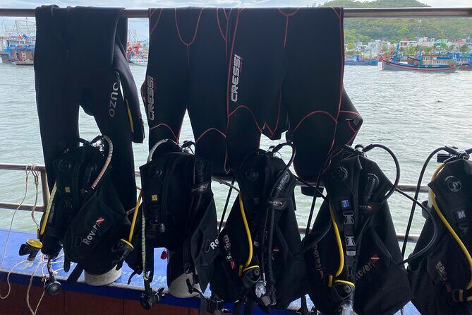 Nha Trang Scuba Diving Experience : Two Dives with Lunch - The Lunch: A Cultural and Culinary Highlight