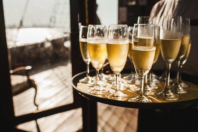 Nha Trang Sunset Cocktails and Dinner Cruise - The Experience in Detail