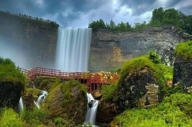 Niagara Bliss Tour With Maid of Mist, Cave of Winds & More (USA) - What Makes This Tour Stand Out