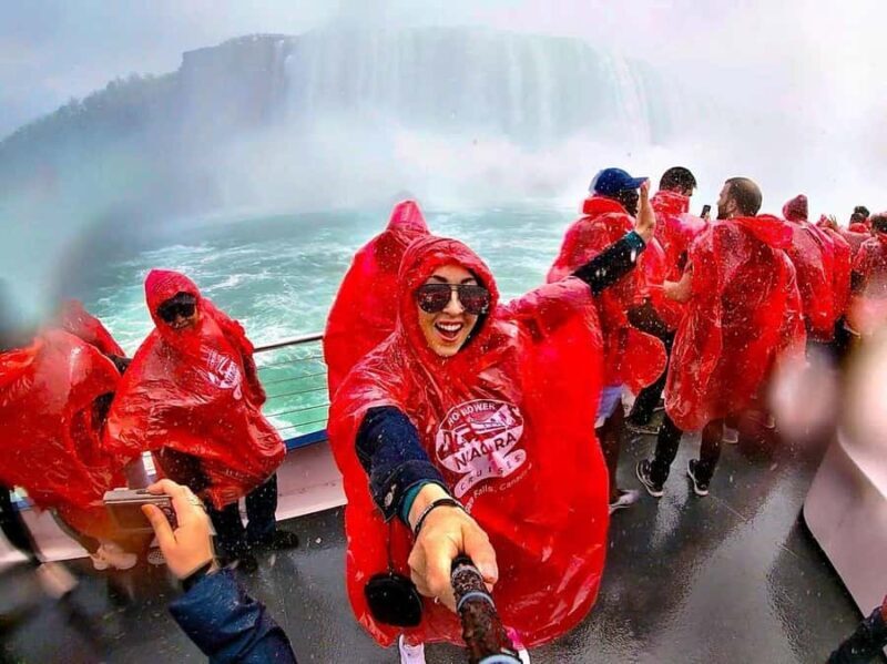 Niagara: Boat Tour, Lunch & Maple Syrup Tasting - Experience Niagara Falls up Close: Boat Tour, Lunch & Maple Syrup Tasting