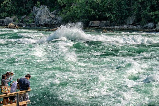 Niagara Falls Canada 3-Hour Tour w/Boat & Behind the Falls - FAQs