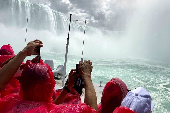 Niagara Falls Canada Day Tour From Toronto + Boat Cruise Option - Transportation, Timing, and Group Size: Why It Matters