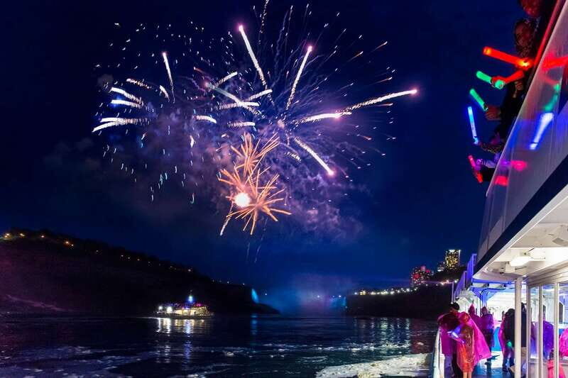 Niagara Falls, Canada: Evening Fireworks Cruise - Key Points
