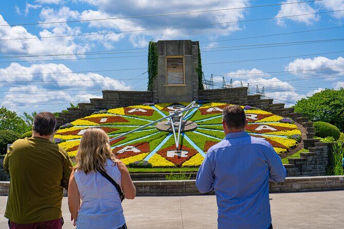 Niagara Falls Canada: Helicopter + Boat + Lunch & more US Pick-up - The Iconic Voyage to the Falls Boat Ride