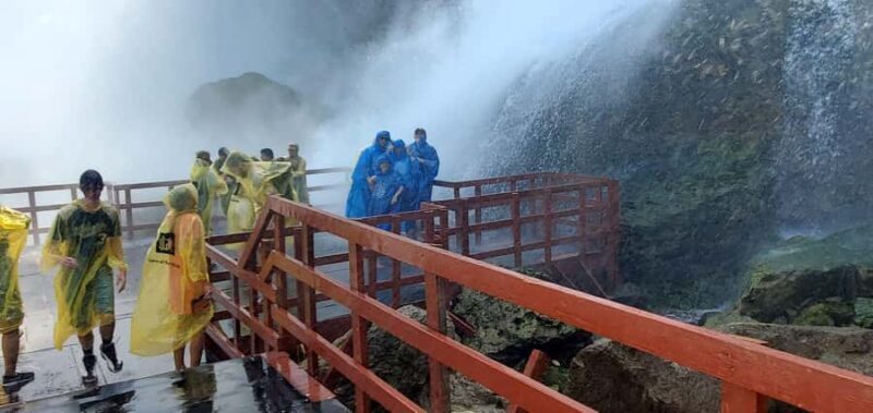 Niagara Falls Canada & USA: Small Group Deluxe Tour - Cave of the Winds: An Up-Close Encounter