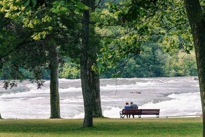 Niagara Falls Day and Evening Tour With Boat Cruise & Dinner (optional) - What Is This Tour Really Like?