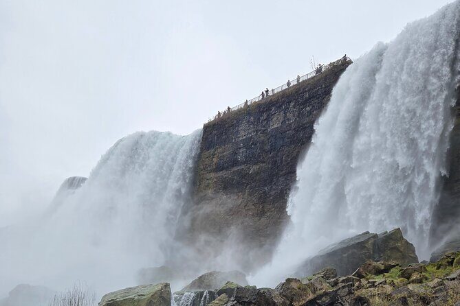 Niagara Falls Daytime Walking Tour - An In-Depth Look at the Niagara Falls Daytime Walking Tour