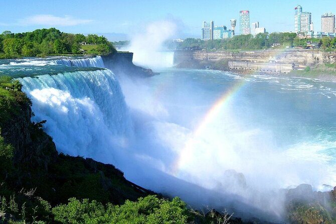 Niagara Falls Express Tour from NYC  US & Canada in One Day - An Honest Look at the Niagara Falls Express Tour from NYC
