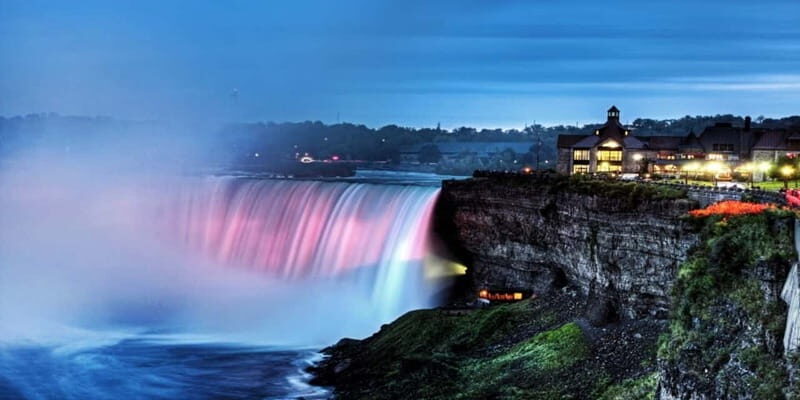 Niagara Falls: Guided Night Tour w/ Dinner & Hotel Transfer - Key Points