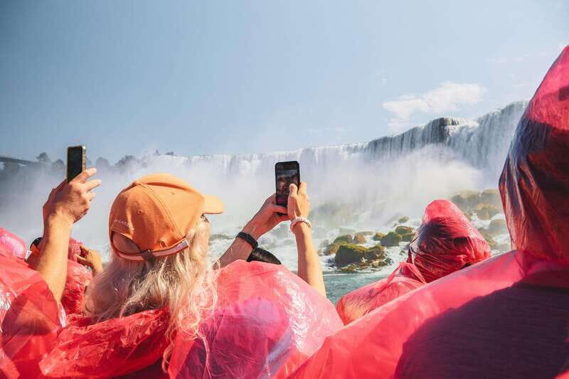 Niagara Falls: Guided Tour with Behind the Falls & Boat Ride - Authentic Experiences from Other Travelers
