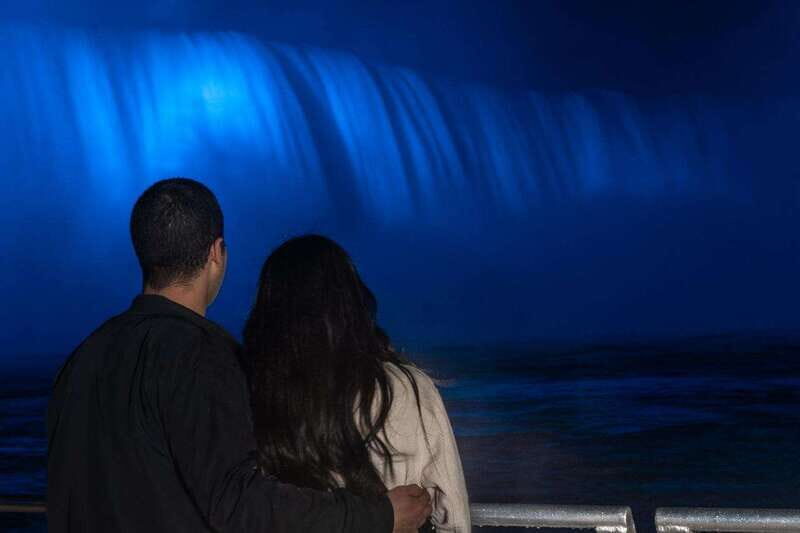 Niagara Falls: Night Tour w/ 3 Course Dinner & Light Show - Practical Details & Tips