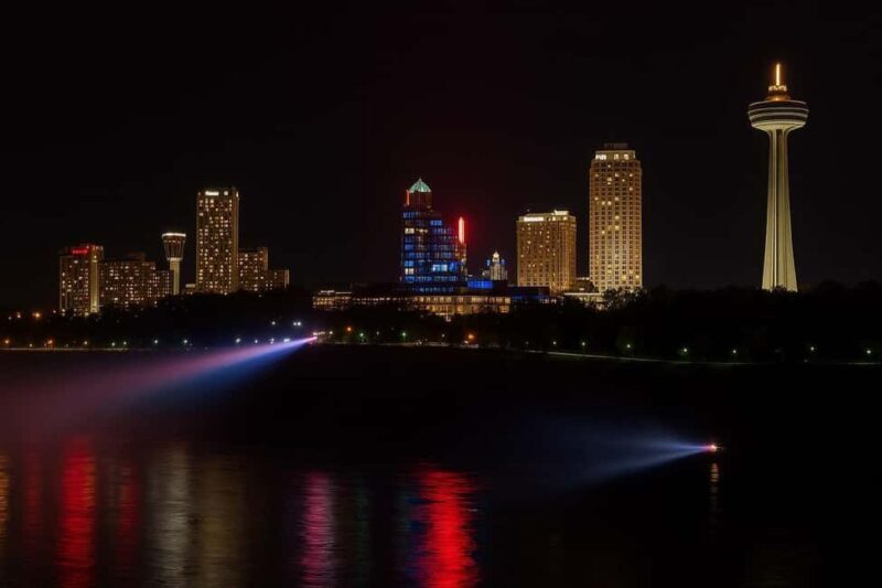 Niagara Falls: Skylon Tower, Fireworks & Walking Tour Canada - Who Will Love This Tour?