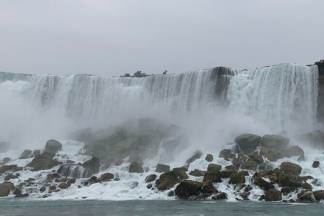 Niagara Falls (US) - 2 day guided bus tour from New York and New Jersey - Transportation and Comfort