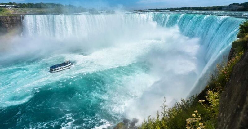 Niagara Falls, USA: All Inclusive Maid Of Mist Boat Tour - An Overview of the Tour Experience